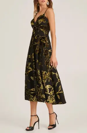 HELSI Edith Metallic Floral Gown