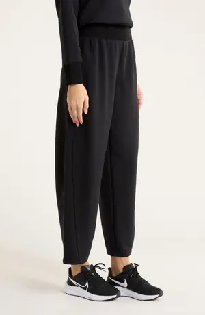Spanx Brushed Airessentials® Luxe Ankle Pants - Very Black