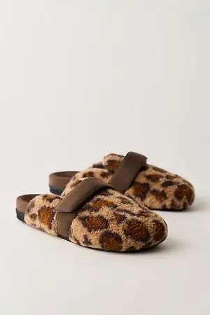 ROAM Fuzzy Leopard Loafer Slippers