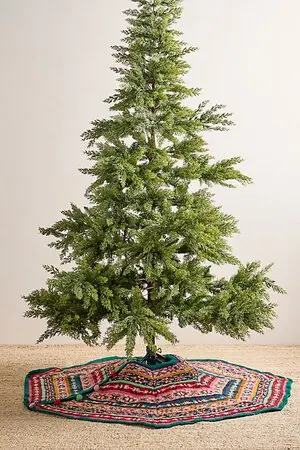 FRENCH KNOT Sedona Fairisle Tree Skirt