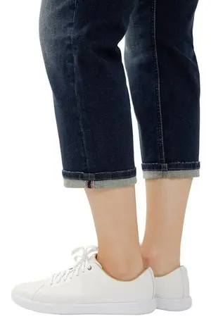 SILVER JEANS CO. Suki Capri Jeans - Florida