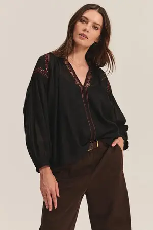 Velvet By Graham & Spencer Bridget Top