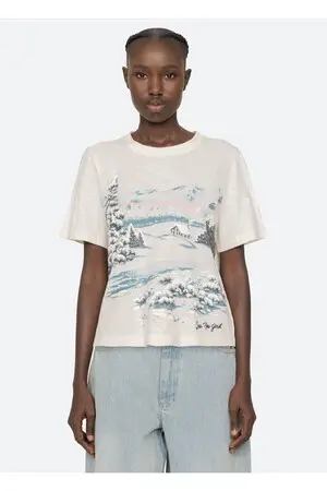 Sea Graphic T-shirts For Women