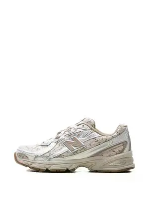NEW BALANCE 740 Lace-up Sneakers - Neutrals
