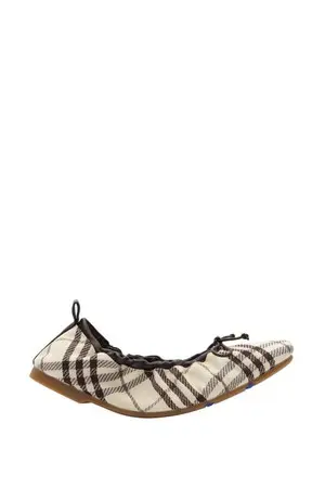 Burberry Trimmed Shoes For Women