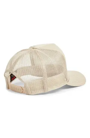 FRIDAY FEELIN’ Printed Trucker Hat