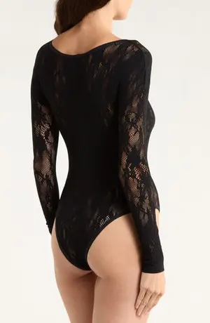 MEMOI Floral Long Sleeve Seamless Bodysuit