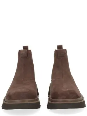 UGG Chelsea Lug Sole Boots - Brown