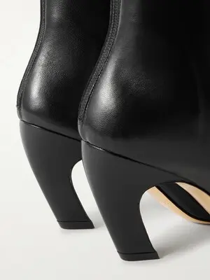 Le Monde Beryl Mica Glove Leather Ankle Boots - Black