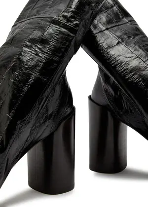 LEMAIRE Glove 90 Crinkled Glossed Leather Ankle Boots - Black