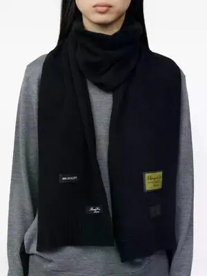 MAISON MARGIELA Logo-patch Wool Scarf - Black