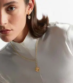 FOUNDRAE Radiating Heart Diamond Pendant Necklace