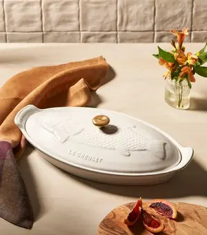 LE CREUSET Stoneware Fish Baker Oven Dish