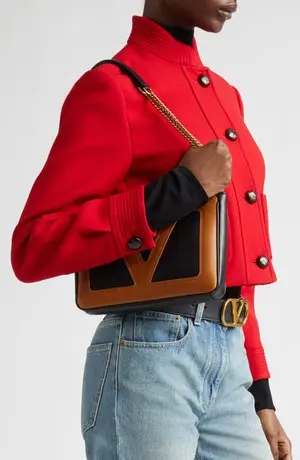 Valentino Garavani Small Viva Superstar Leather Tote