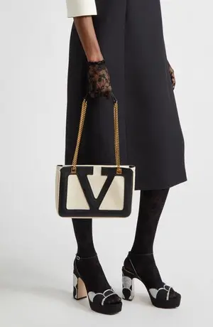 Valentino Garavani Small Viva Superstar Leather Tote