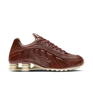 Nike Shox R4 Sneakers - Brown