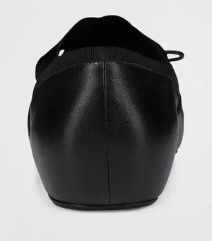 CHRISTIAN LOUBOUTIN Cassiasticina Leather Ballet Flats - Black