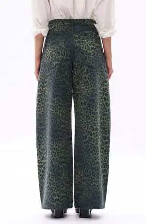 BAYEAS High Waist Barrel Leopard Print Jeans