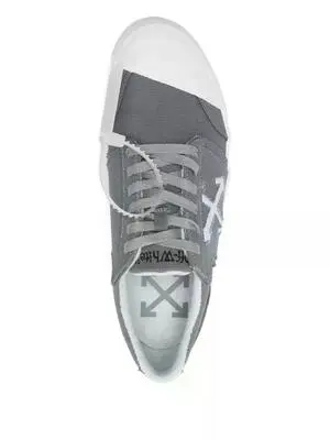 Off-White Stripe-print Sneakers - Grey