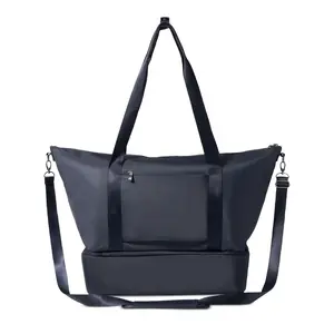 BAGGALLINI The City Escape Collection Park Ave Weekender Bag - French Navy