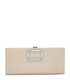 ROGER VIVIER Leather Pilgrim Clutch - Nude