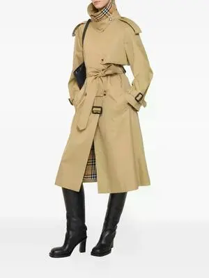 Burberry Fitzrovia Double-breasted Trench Coat - Neutrals