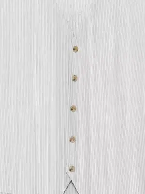 Issey Miyake Buttoned Sleeveless Vest