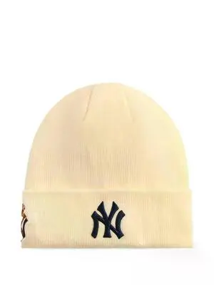 Kith X New Era New York Yankees Embroidered Beanie - Neutrals