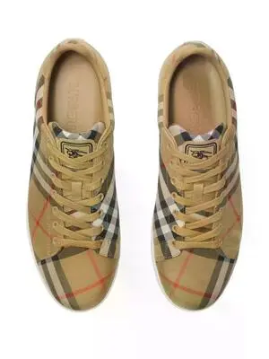Burberry Checked Lace-up Low-top Sneakers - Neutrals