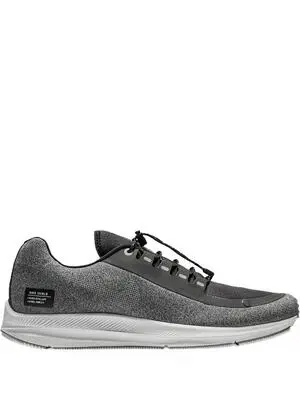 Nike Air Zoom Winflo 5 Run Shield Sneakers