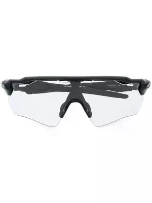 Oakley Sunglasses With Pilot Frame