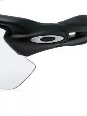 Oakley Sunglasses With Pilot Frame