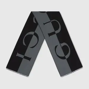 Gucci Wool Scarf With Logo - Black