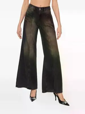 DIESEL® D-akii Flare Jeans - Black