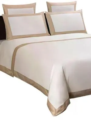 Frette Bold Bordered Bed Sheet