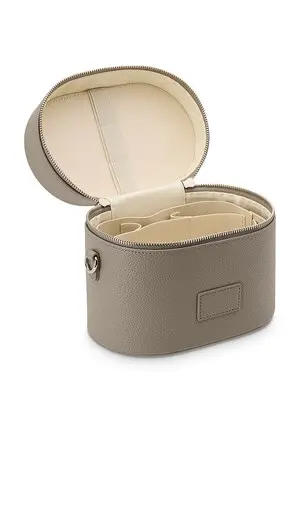 ETOILE COLLECTIVE Oval Toiletry Case - Pebble