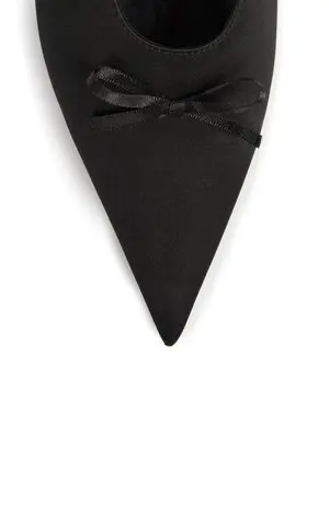 TOTEME Sharp Bow Kitten Pumps - Black