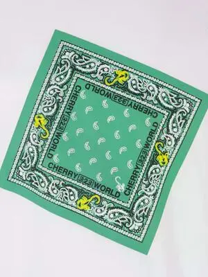 CHERRY WORLD Bandana Graphic-print T-shirt