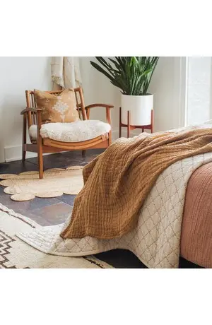 CRANE HOME Desert Ombré Throw Blanket