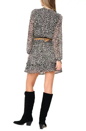 GIBSONLOOK Isla Leopard Print Smocked Dress