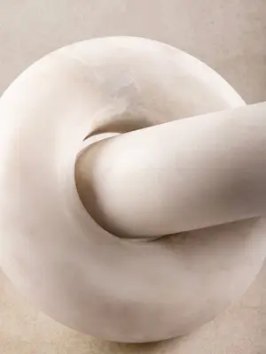 GAURI KOHLI Munich Marble Knot Sculpture - Ivory White