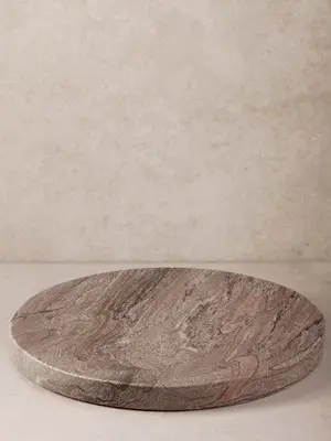 GAURI KOHLI Ikoy Onyx Traylarge - Pecan Brown