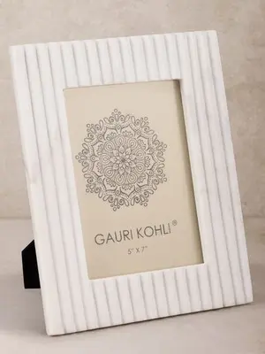 GAURI KOHLI Radio Marble Picture Frame - Ivory White