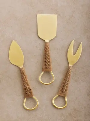 GAURI KOHLI Helsinki Cheese Knives - Gold