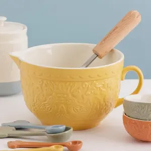 MASON CASH Home To Roost 9.75 Batter Bowl - Yellow
