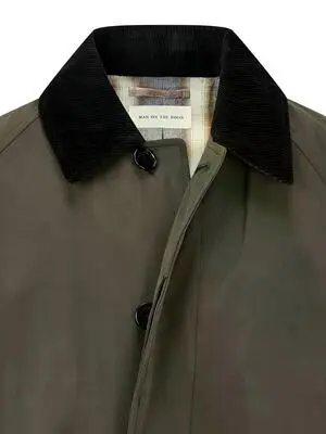 MAN ON THE BOON. Corduroy-collar Coat