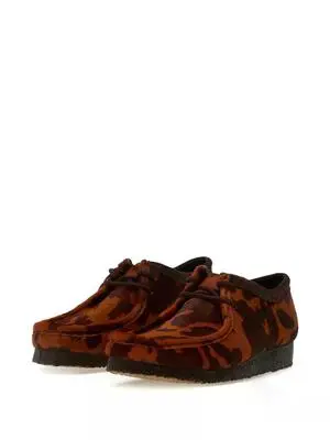 Clarks Wallabee Boots - Brown