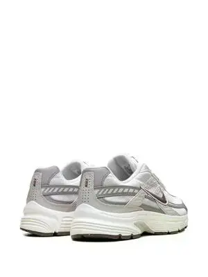 Nike Initiator Sneakers - White