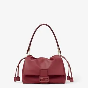 Fendi Mamma Baguette Medium