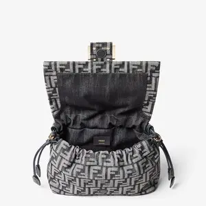 Fendi Mamma Baguette Medium